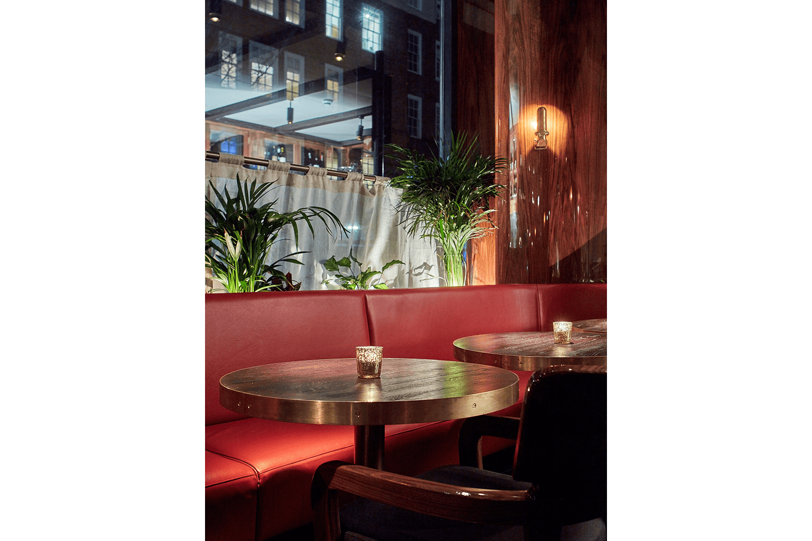 Wild Corner | Contract & Commercial Furniture | Hill Cross Furniture